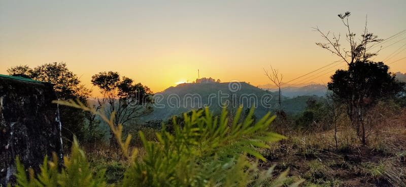 Sunrise at hilltop stock image. Image of horizon, morning - 188770329