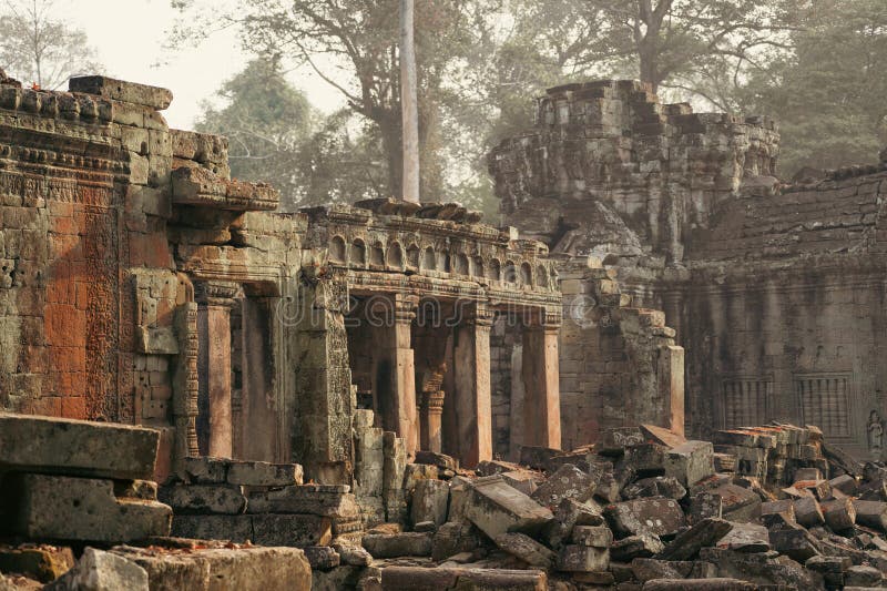 Sunrise Light Shining through at Temple in Angkor Complex Cambodia ...