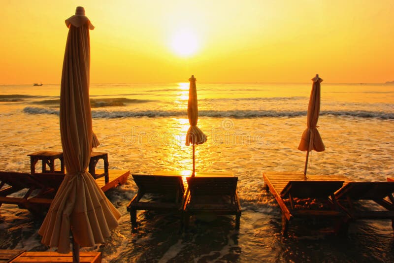 Sunrise stock photo. Image of shine, beach, morning, sunset - 37283650