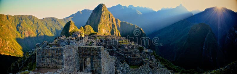 Sunrise at Machu Picchu, Cusco, Peru Editorial Photography - Image of ...