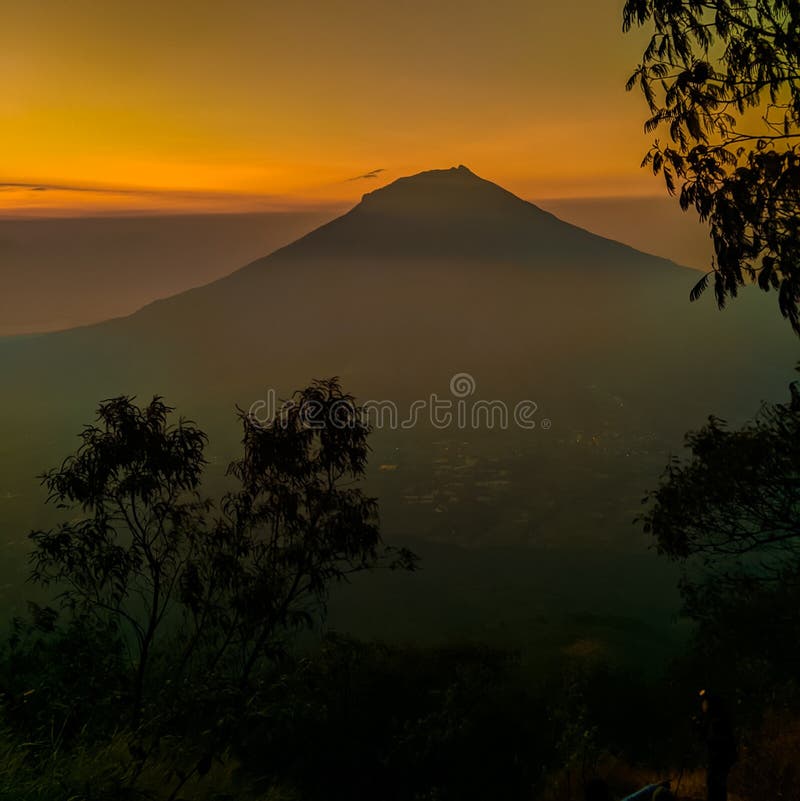 130 Sunrise Sindoro Mountains Stock Photos - Free & Royalty-Free Stock ...