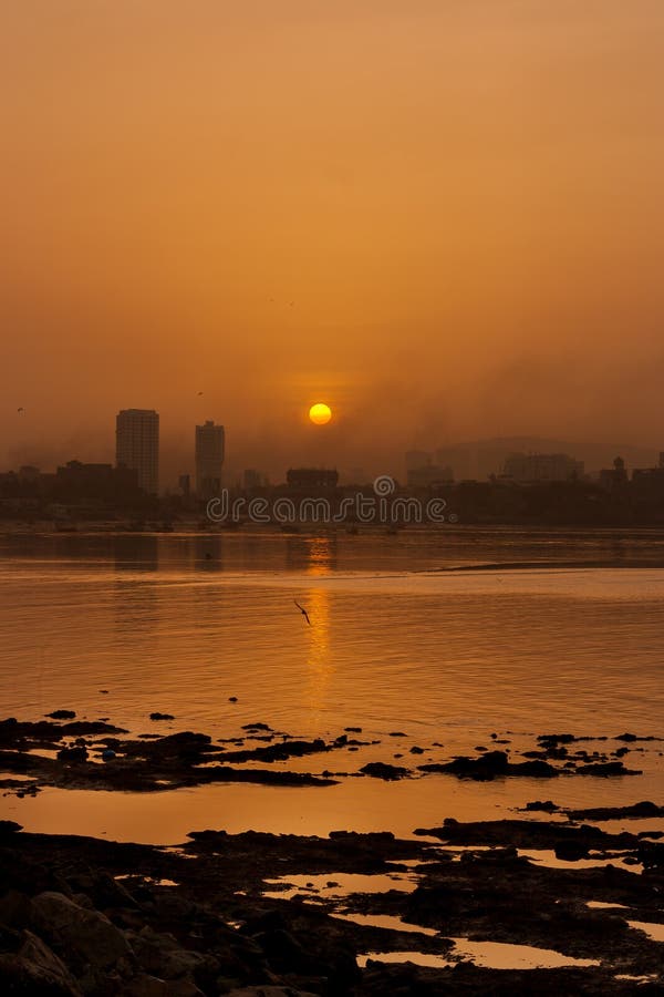 Sunrise at Mumbai, India editorial stock image. Image of nature - 90205469