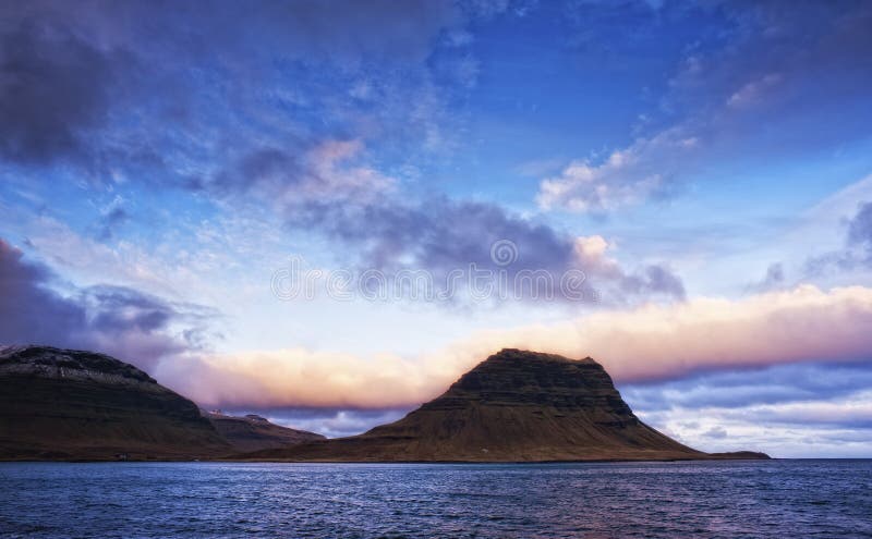 Sunrise on ocean coast stock photo. Image of sunrise - 21723224