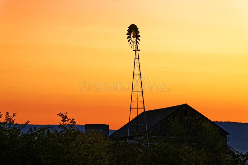 Sunrise on Old Barn and Windmill Stock Image - Image of dawn, landscape ...