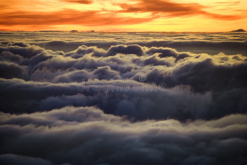 Sunrise Over Clouds in Hawaii. Stock Photo - Image of national, hawaii ...