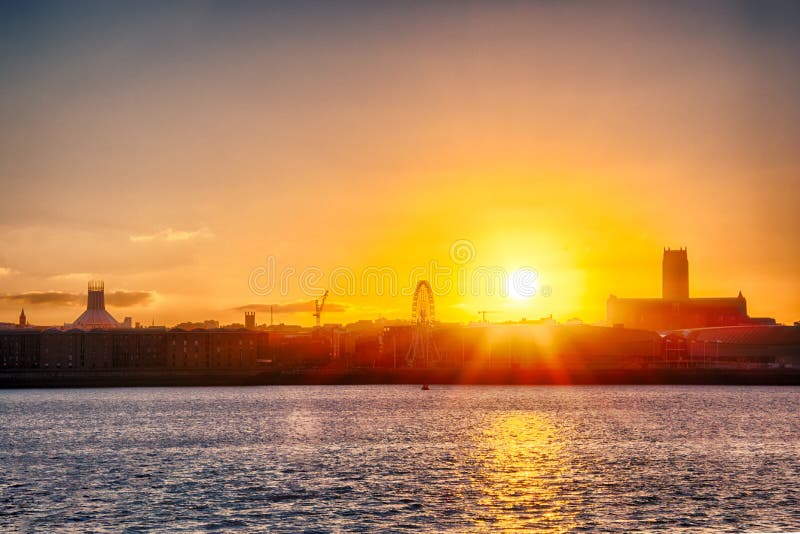 Sunrise Over Liverpool River Mersey Stock Photos - Free & Royalty-Free ...