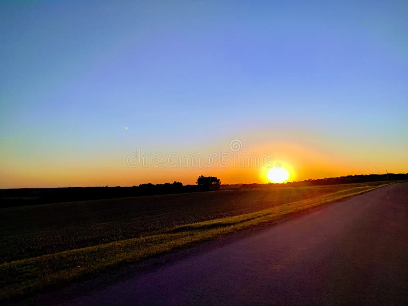Sunrise Over Rural Illinois Stock Image - Image of evening, night ...