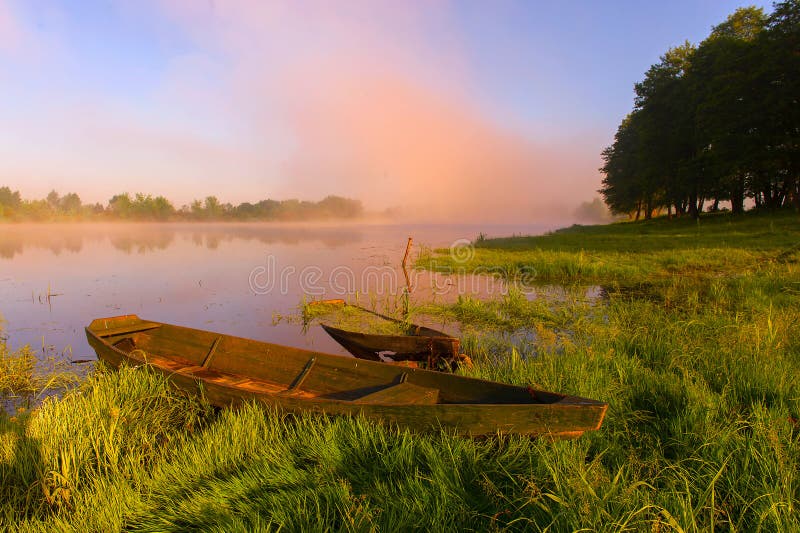 Sunrise on the river stock image. Image of sunset, morning - 41556199