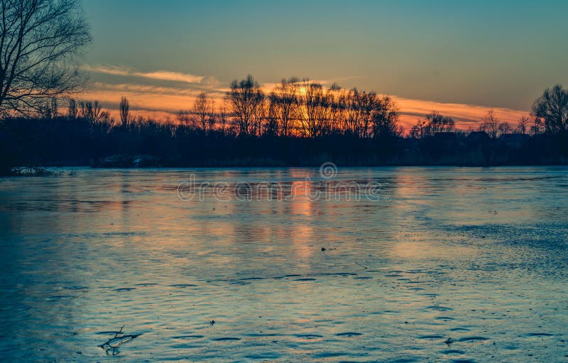 Sunrise on river stock image. Image of sunrise, morning - 125829071