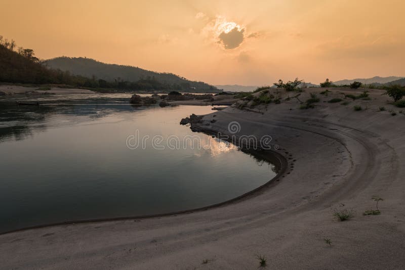 Sunrise on the River Narmada at Maheshwar Stock Image - Image of ...