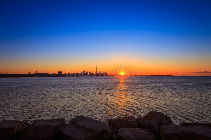 Sunrise at Sheldon Lookout Toronto Stock Image - Image of morning ...