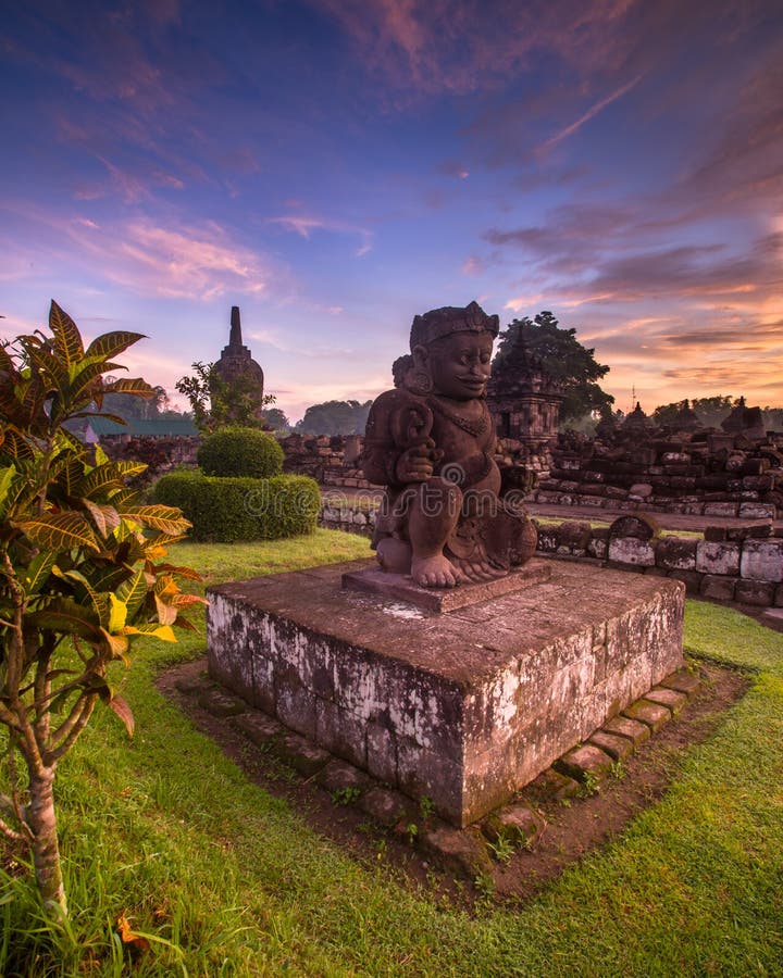 Sunrise in the temple stock photo. Image of autumn, tourism - 203430248
