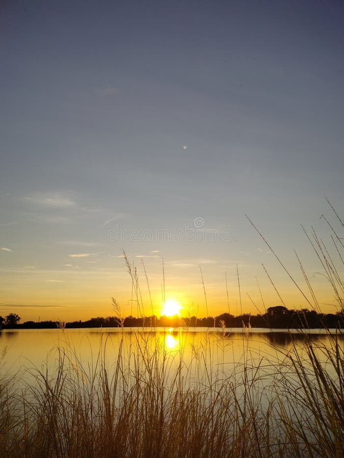 Sunrise View from Reservoir Stock Photo - Image of sunrise, horizon ...