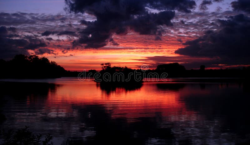 Crescent Moon over Lake stock image. Image of glow, distance - 3630197