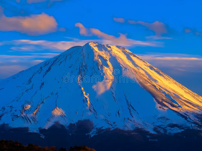 Sunset Across the Mount Fuji Stock Photo - Image of orange, blue: 40097436