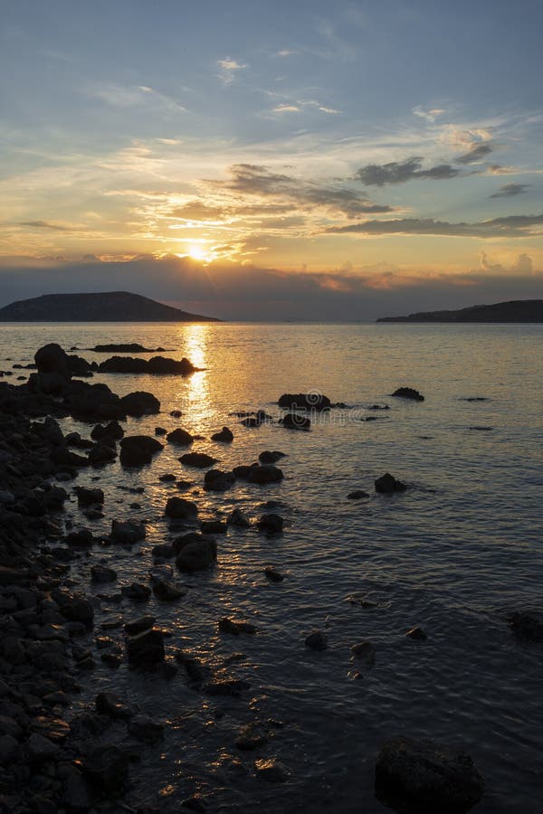 Sunset on Anavyssos Beach in Athens Stock Image - Image of shoreline ...
