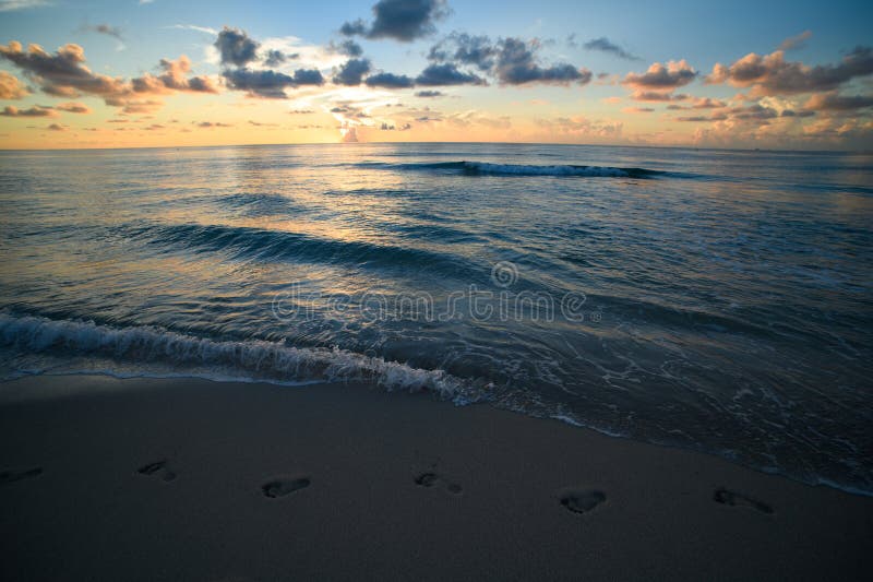 Sunset Background. Ocean Sundown Sky for Background. Sea Waves for ...