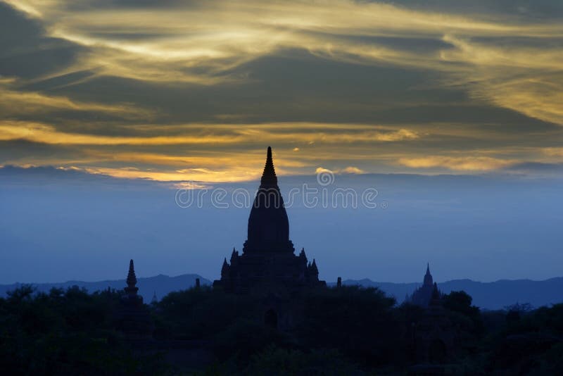 Sunset in Bagan temples stock image. Image of sunset - 66897579