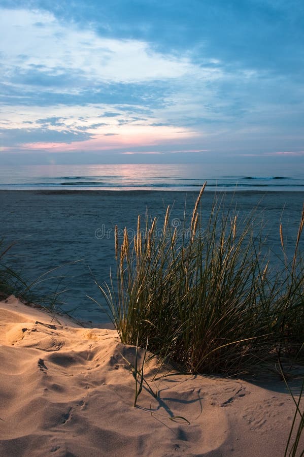 Beautiful Inspirational Sunset Over Winter Beach Stock Photo - Image of ...