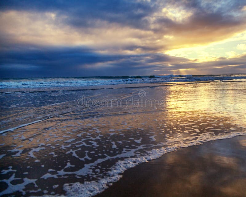 268 Pastel Beach Sun Rays Stock Photos - Free & Royalty-Free Stock ...