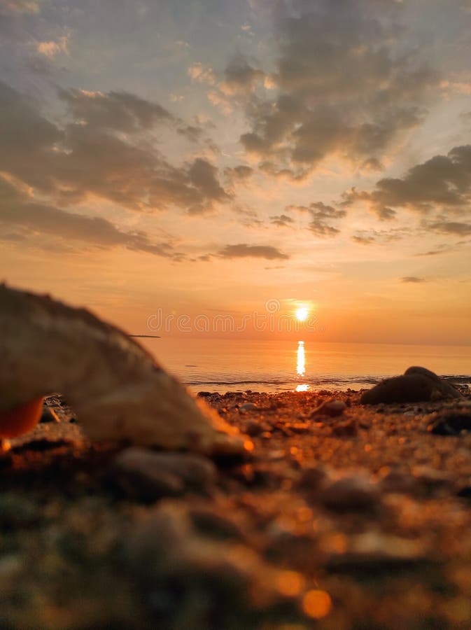 Relaxing Sunset on the Beach Stock Photo - Image of lihat, nature ...