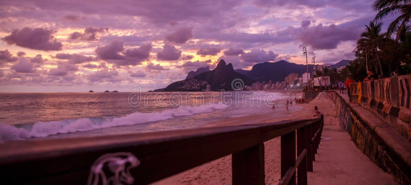 Sunset On Ipanema Beach In Rio De Janeiro Editorial Photography - Image ...