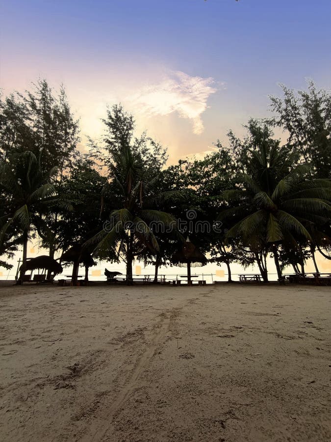 Sunset beach trikora stock image. Image of trikora, sand - 277400353