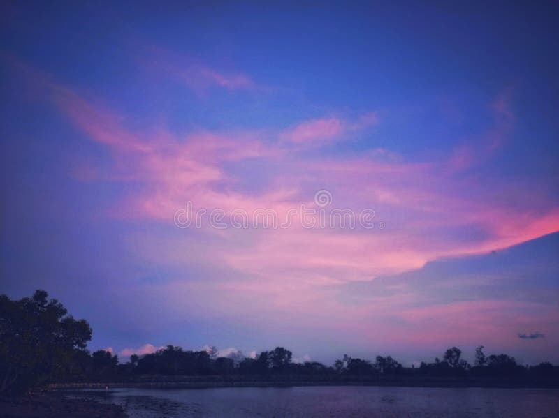 Sunset with Beautiful Colors Stock Image - Image of afterglow, ocean ...