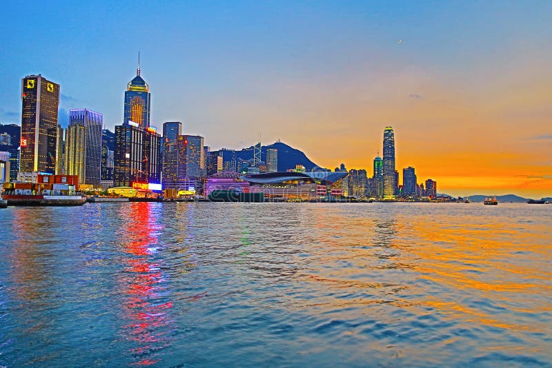 The Sunset of Central and Western District Coast, 11 July 2013 ...