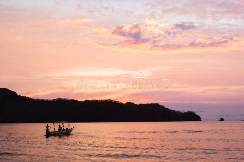 Sunset in Costa Rica stock image. Image of light, dusk - 32364273