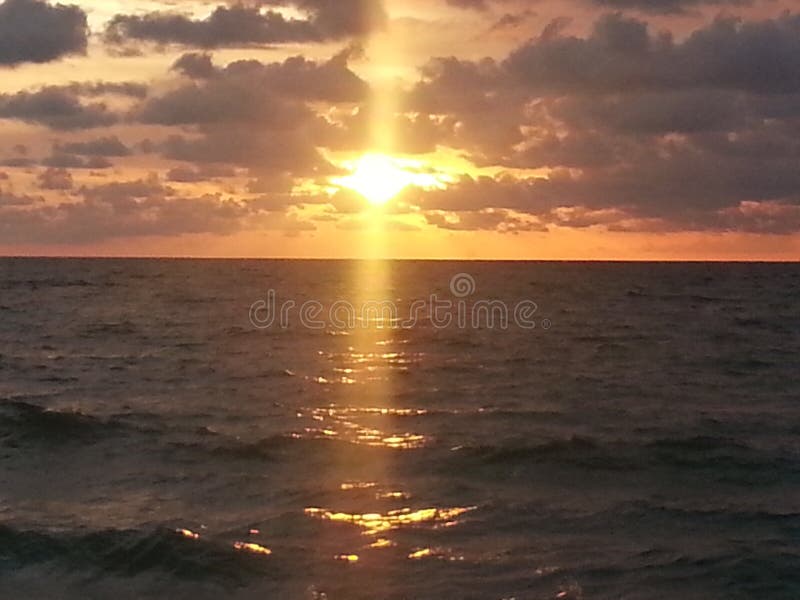 Cross Ocean Sunset Stock Photos - Download 2,047 Royalty Free Photos