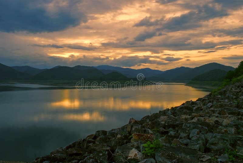 Sunset at the dam stock image. Image of summer, light - 43620115