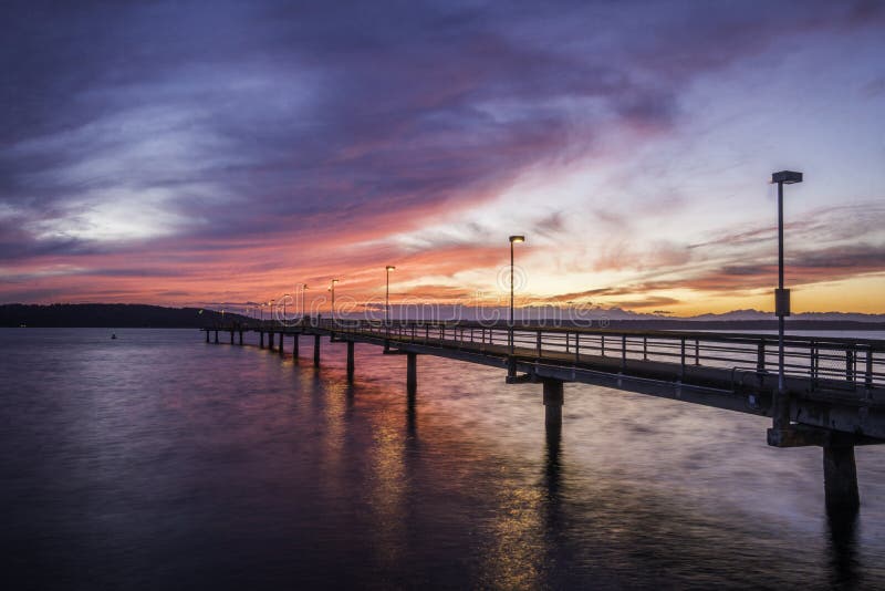 Sunset at Des Moines stock image. Image of spiritual - 44855449