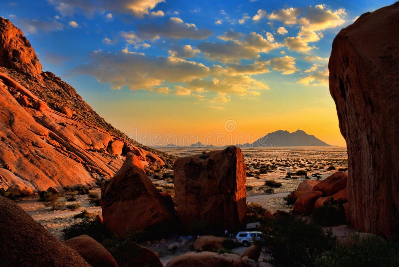 Sunset in the desert stock photo. Image of southern, horizontal - 25776034