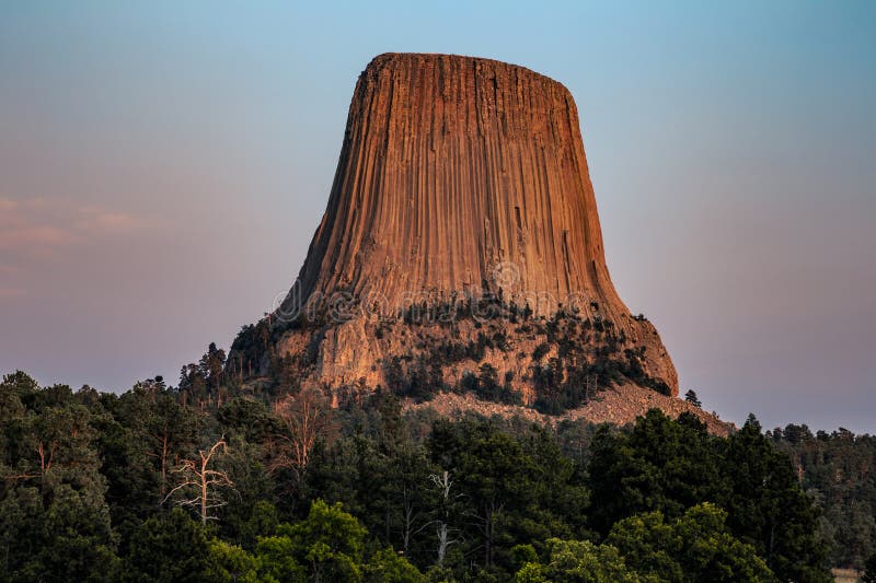 Sunset on Devils Tower Rising in the Distance, Devils Tower National ...
