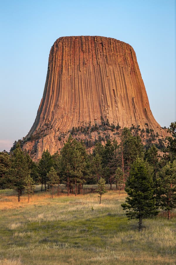 Sunset on Devils Tower Rising in the Distance, Devils Tower National ...