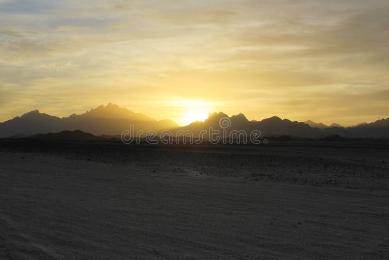 Sunset in the Egyptian Desert Stock Image - Image of egyptian, sandy ...