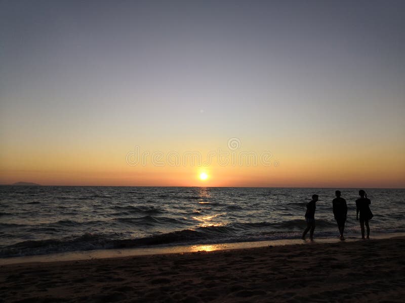Sunset with friends stock photo. Image of water, sunset - 177285158