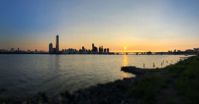 Sunset of the Han River stock image. Image of south - 187087907