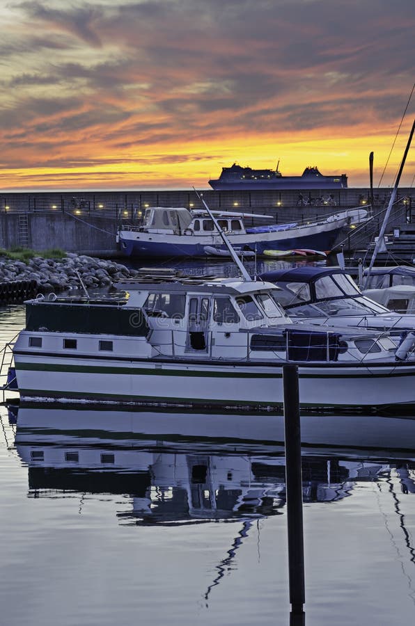 Harbor sunset stock photo. Image of reflections, ferry - 31695454
