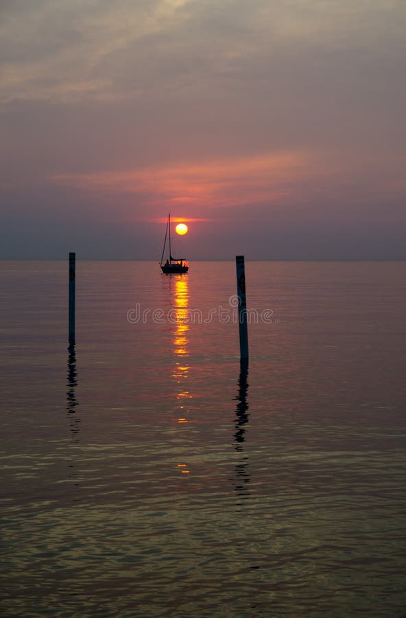Sunset in Holland, Michigan Stock Photo - Image of sunset, boat: 32279432