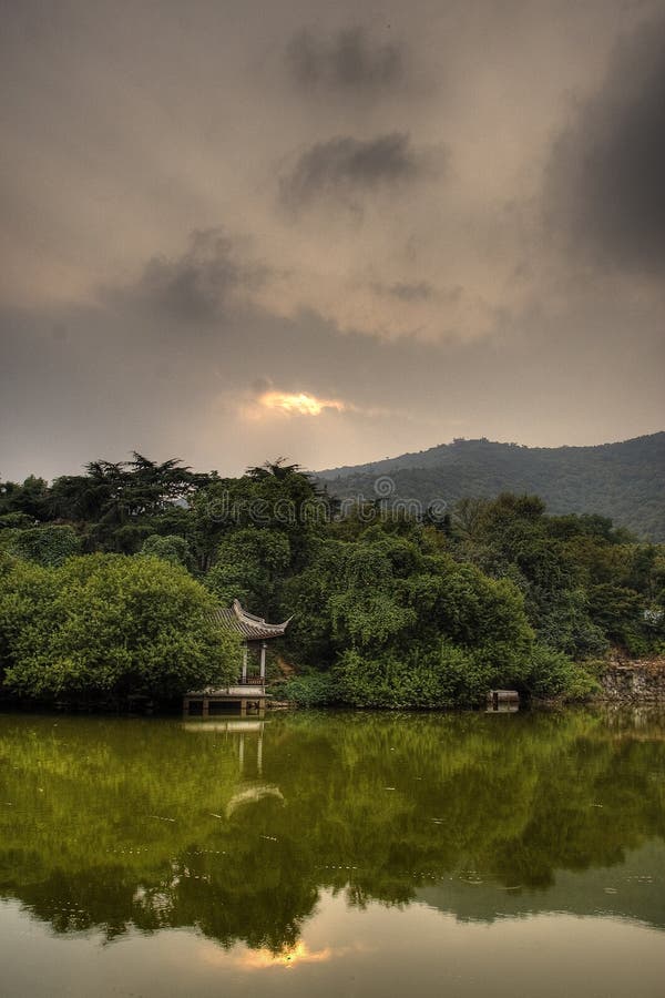 Night scene of Lihu Bridge stock photo. Image of color - 18557202