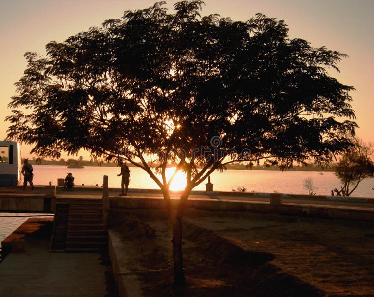 Sunset in Iraq stock photo. Image of iraq, sunset, highlight - 4132366