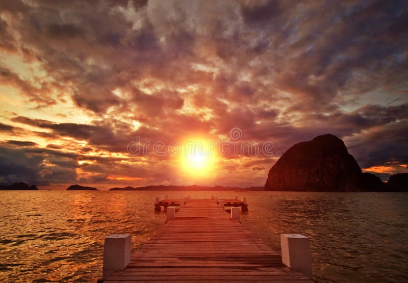 Sunset Jetty stock image. Image of beautiful, pier, island - 10473825