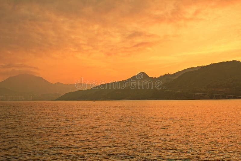 Sunset at Junk Bay, Tseung Kwan O Bay Editorial Stock Photo - Image of ...