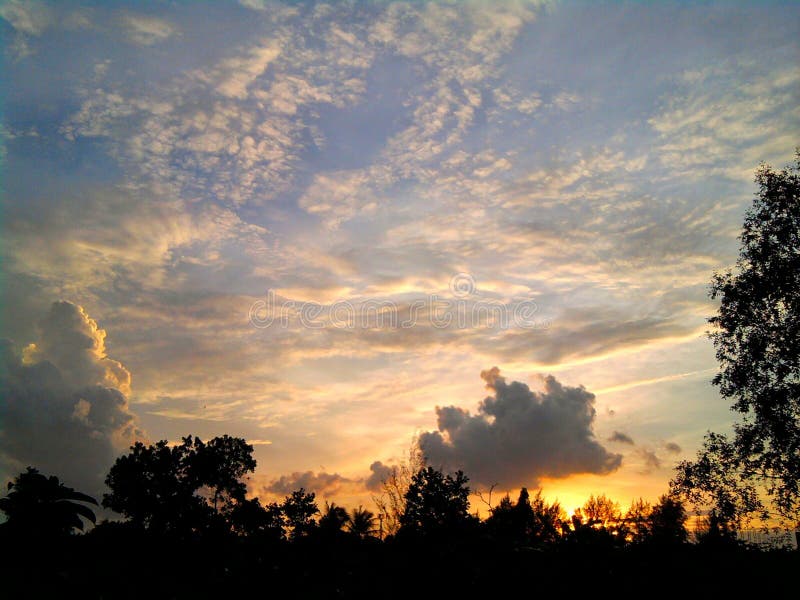 Sunset landscape editorial photography. Image of cloud - 45362442