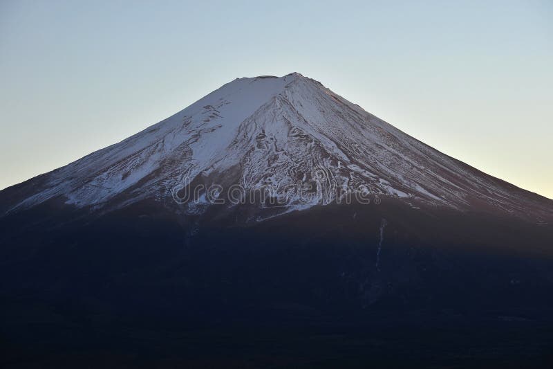 Sunset light on mount fuji stock photo. Image of blue - 23217374