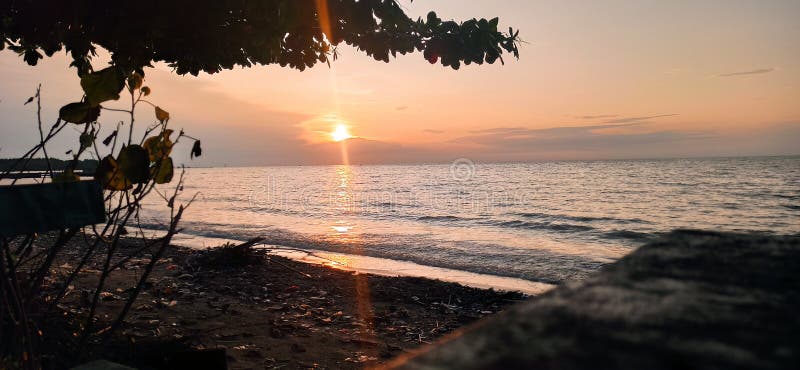 Sunset Light of the Ocean View in the Beach Stock Photo - Image of ...