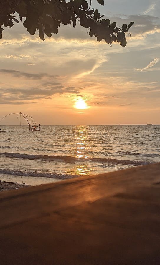 Sunset Light of the Ocean View in the Beach Stock Image - Image of ...