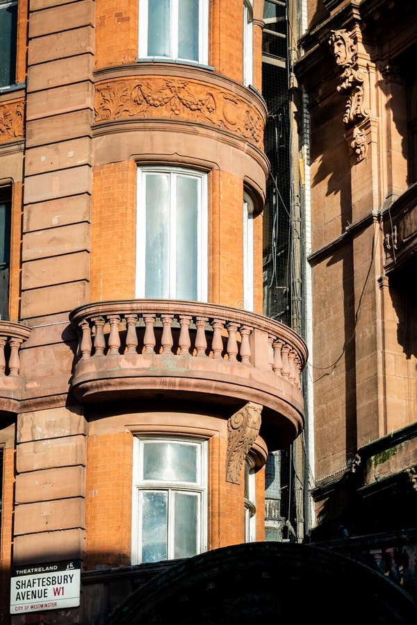 Sunset Light on an Old Building in London Editorial Photo - Image of ...